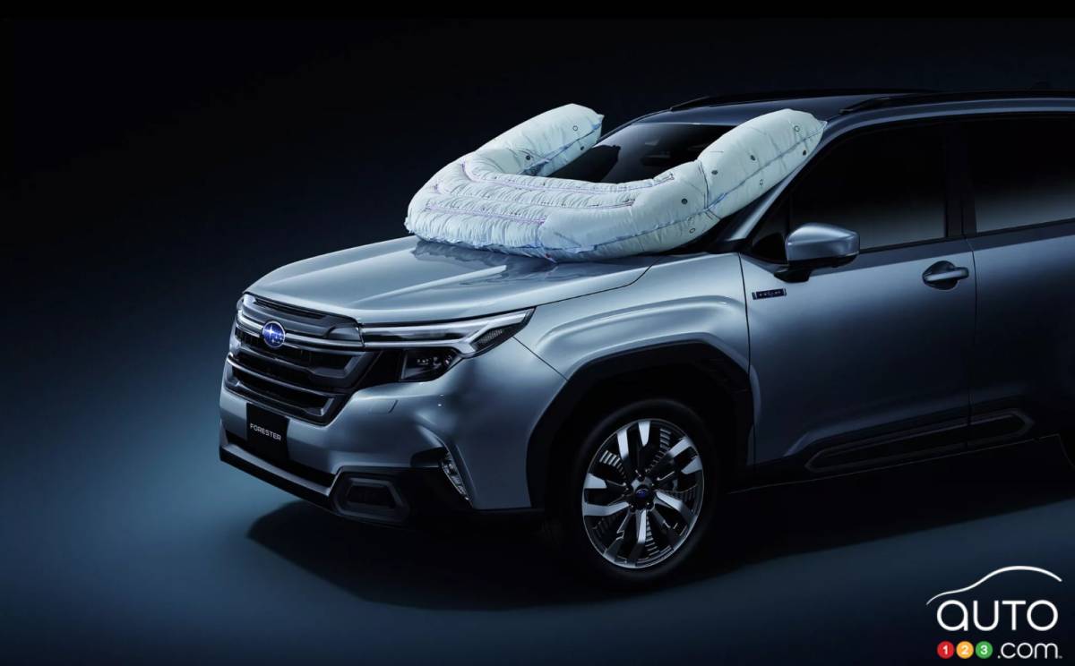 Le Subaru Forester 2025 proposé au Japon protège les cyclistes avec un ...