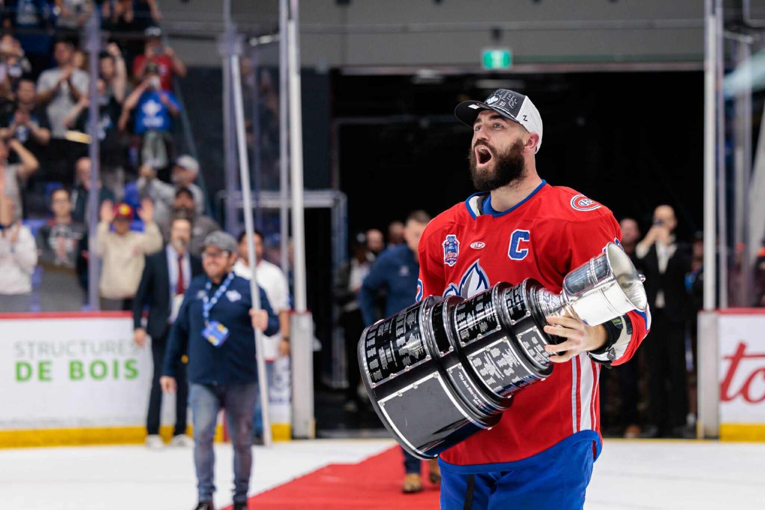Les Lions remportent la Coupe Kelly - L’Écho de Maskinongé